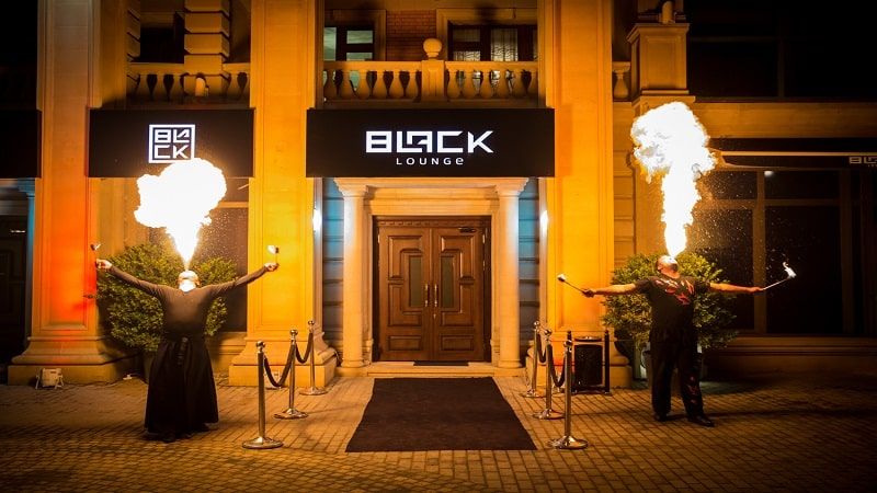 Nightlife in Azerbaijan: Witness the Glamour After the Sun goes Down