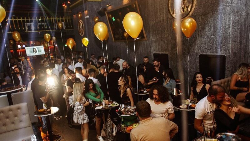 Nightclubs in Istanbul: Get Ready to Groove on The Music