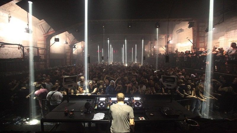 Nightlife in Tbilisi: Enjoy the grandeur of Tbilisi in the Moonlight