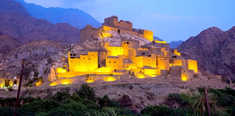 Alula Tour Packages from UAE, Holidays Vacation in Alula ...