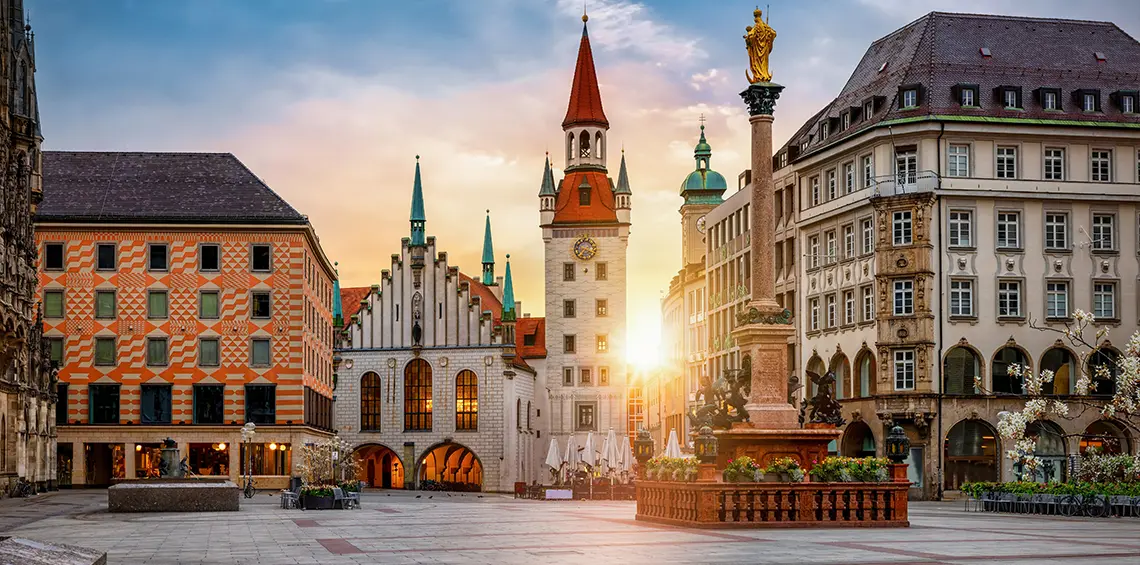 8 Nights 9 Days Fascinating Europe Tour Package - Regencyholidays.com